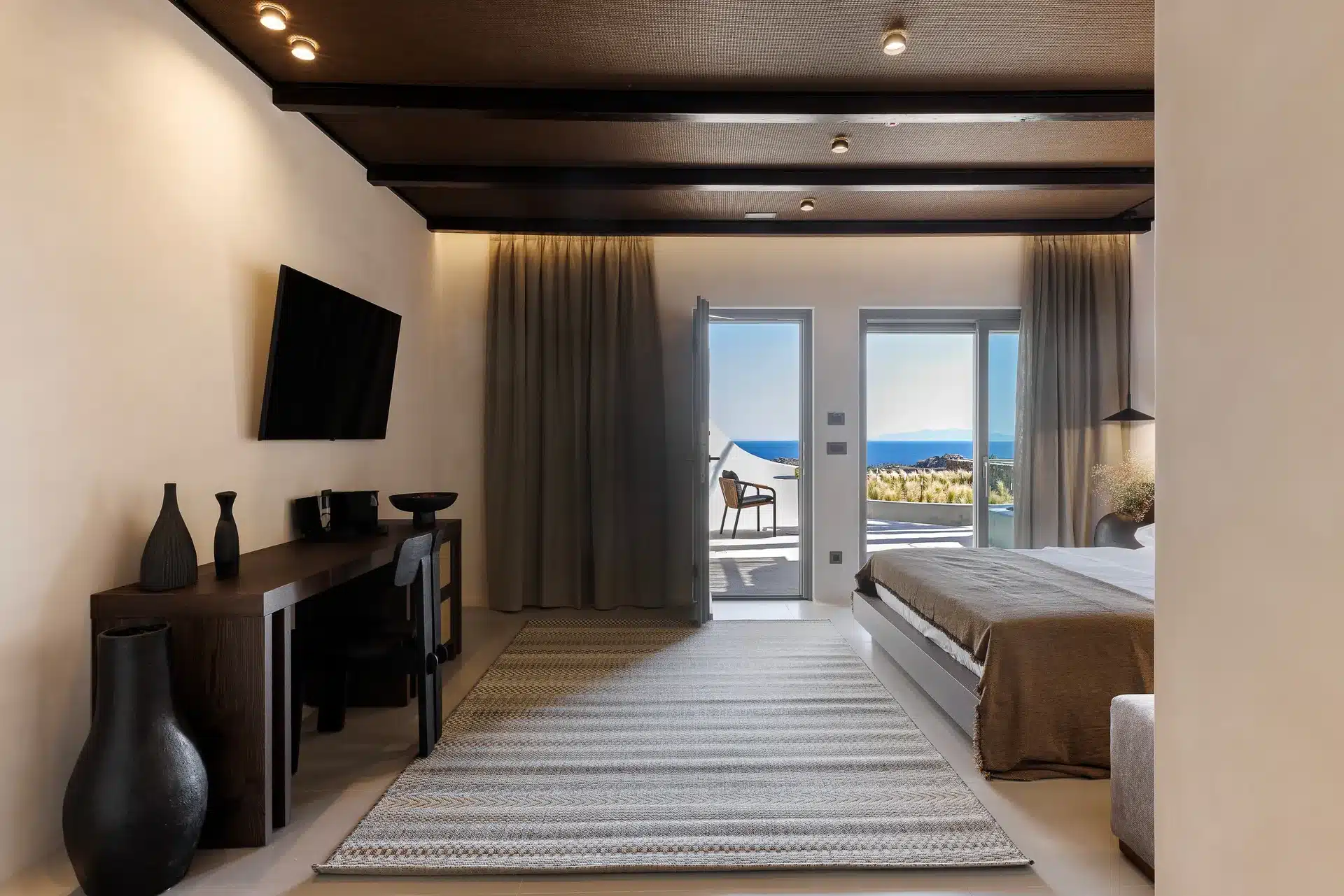 Our Rooms - Maximus Mykonos
